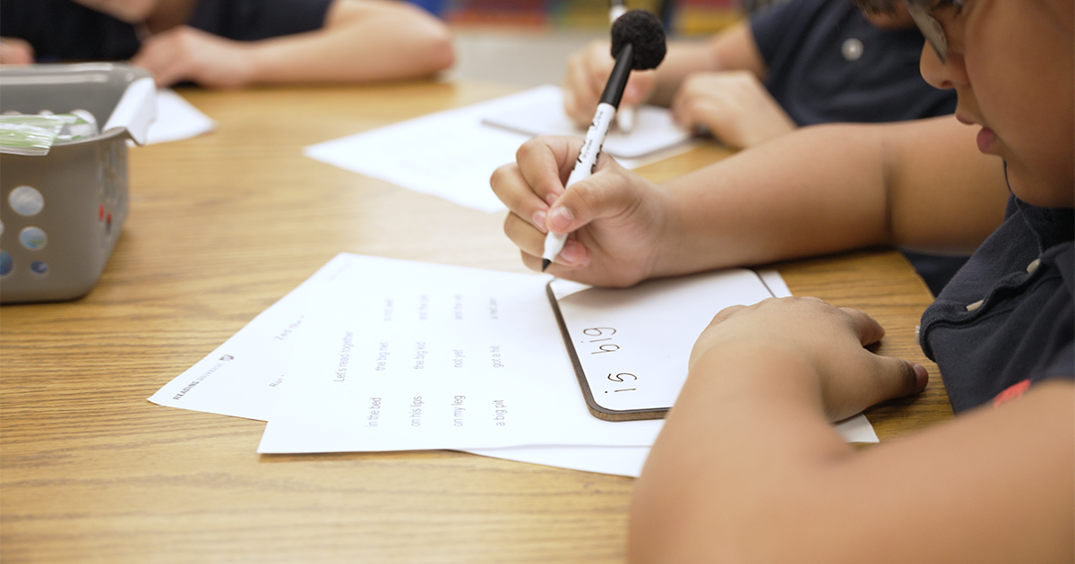 Assessments for Short Vowels | Reading Universe