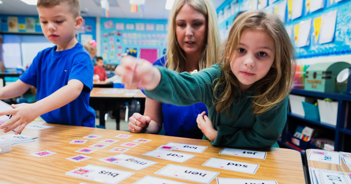 Reading Universe | Phonics Patterns Teacher Resources