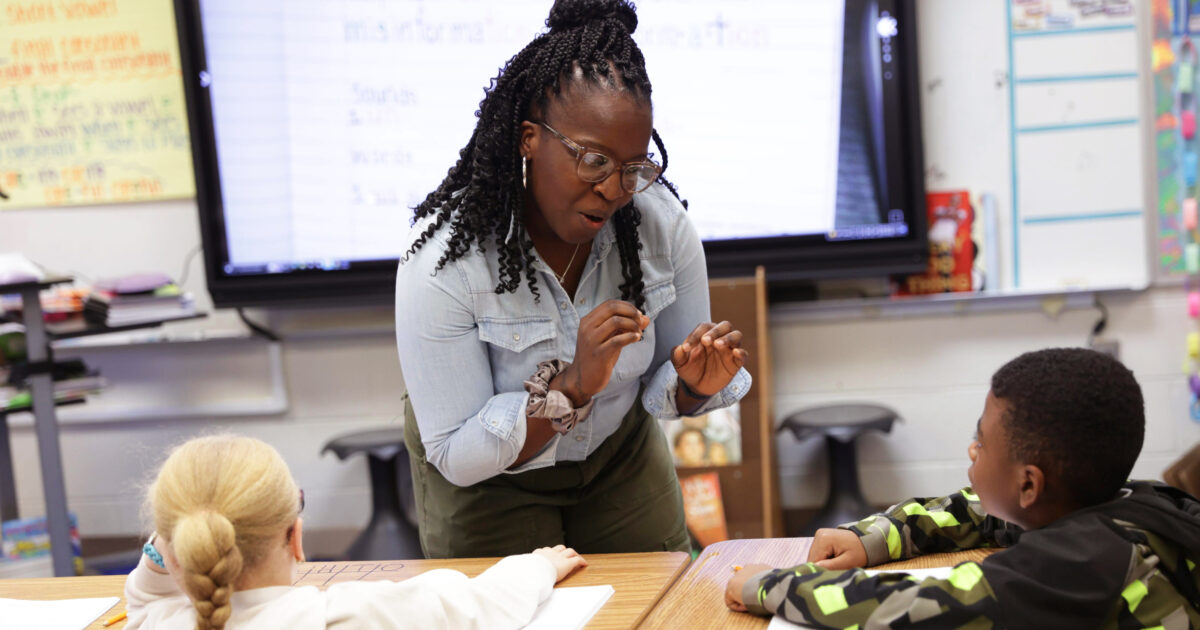 Explicitly Teach Prefixes | Reading Universe