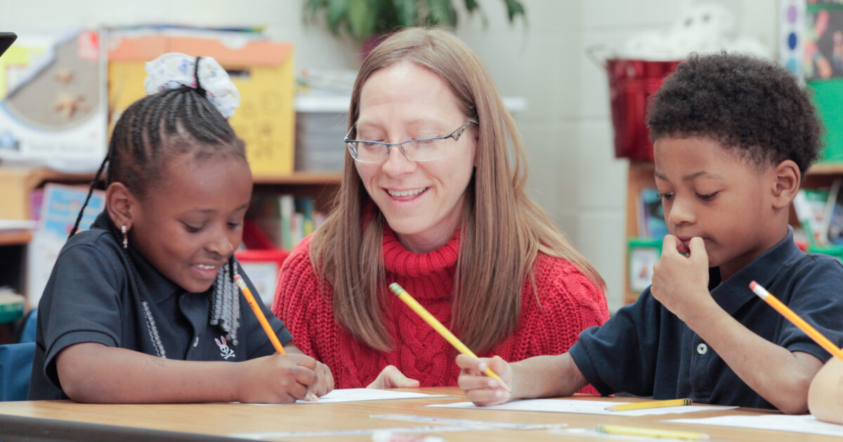 Reading Universe | Handwriting and Letter Formation Skill Explainer